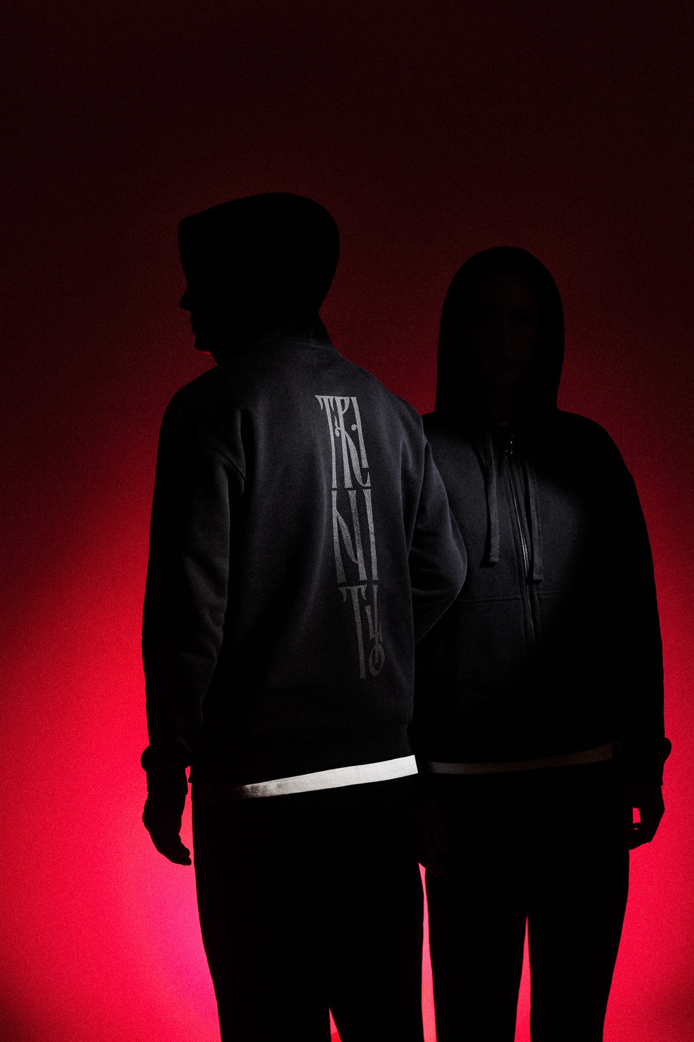 Sweatshirts & Hoodies